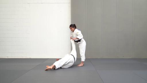 Loescher Editore WebTV - Il judo a scuola: Ippon Seoi Nage